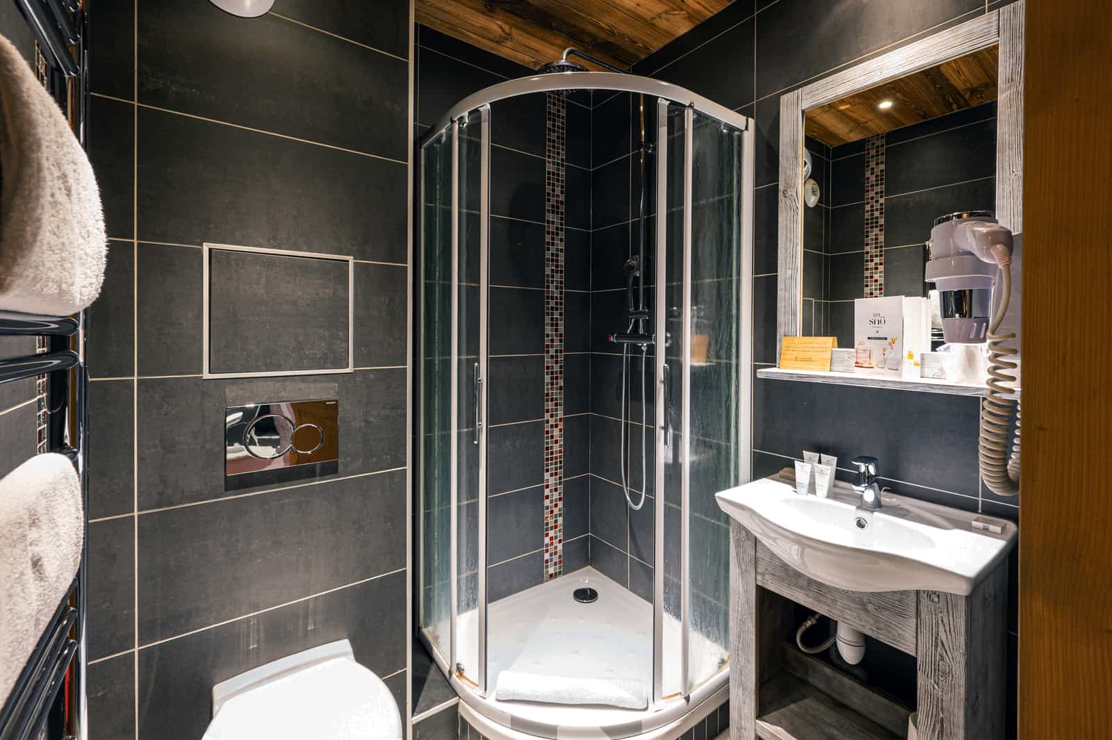 Hotel L'Aiguille Percée à Tignes, authenticité et confort